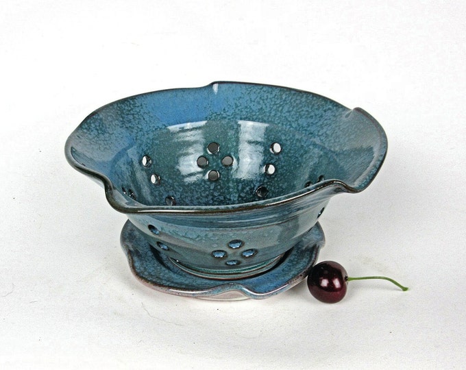 Berry Bowl Pottery Colander With Drip Tray Bowl for Berries Colander ...