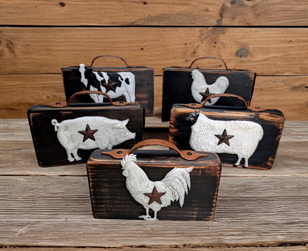 Rustic Farm Animal Wood Shelf Sitter: Primitive Farmhouse Tiered Tray ...