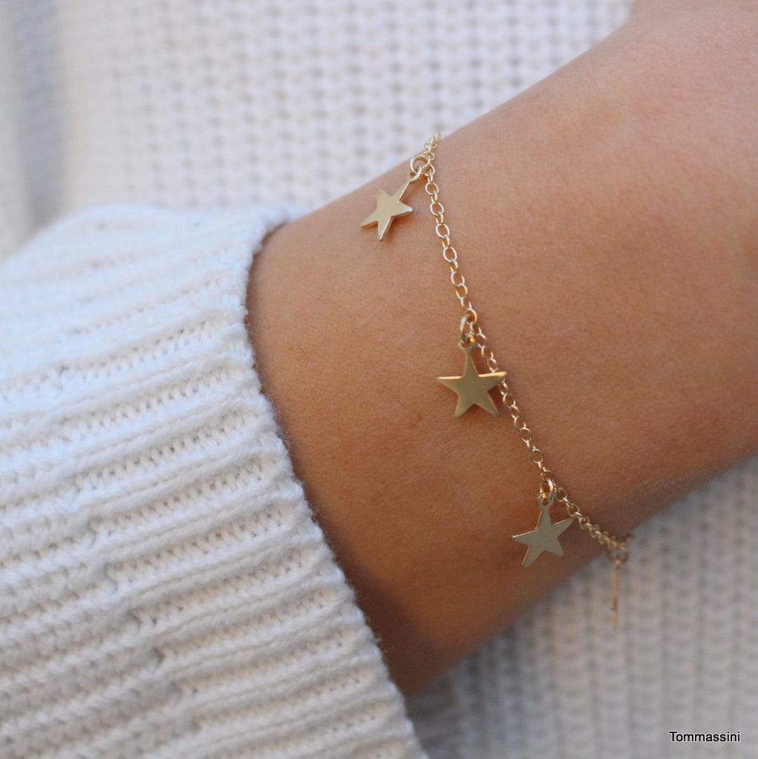 Dangle Star Bracelet, Star Charm Bracelet, Dainty Gold Bracelet, Tiny ...