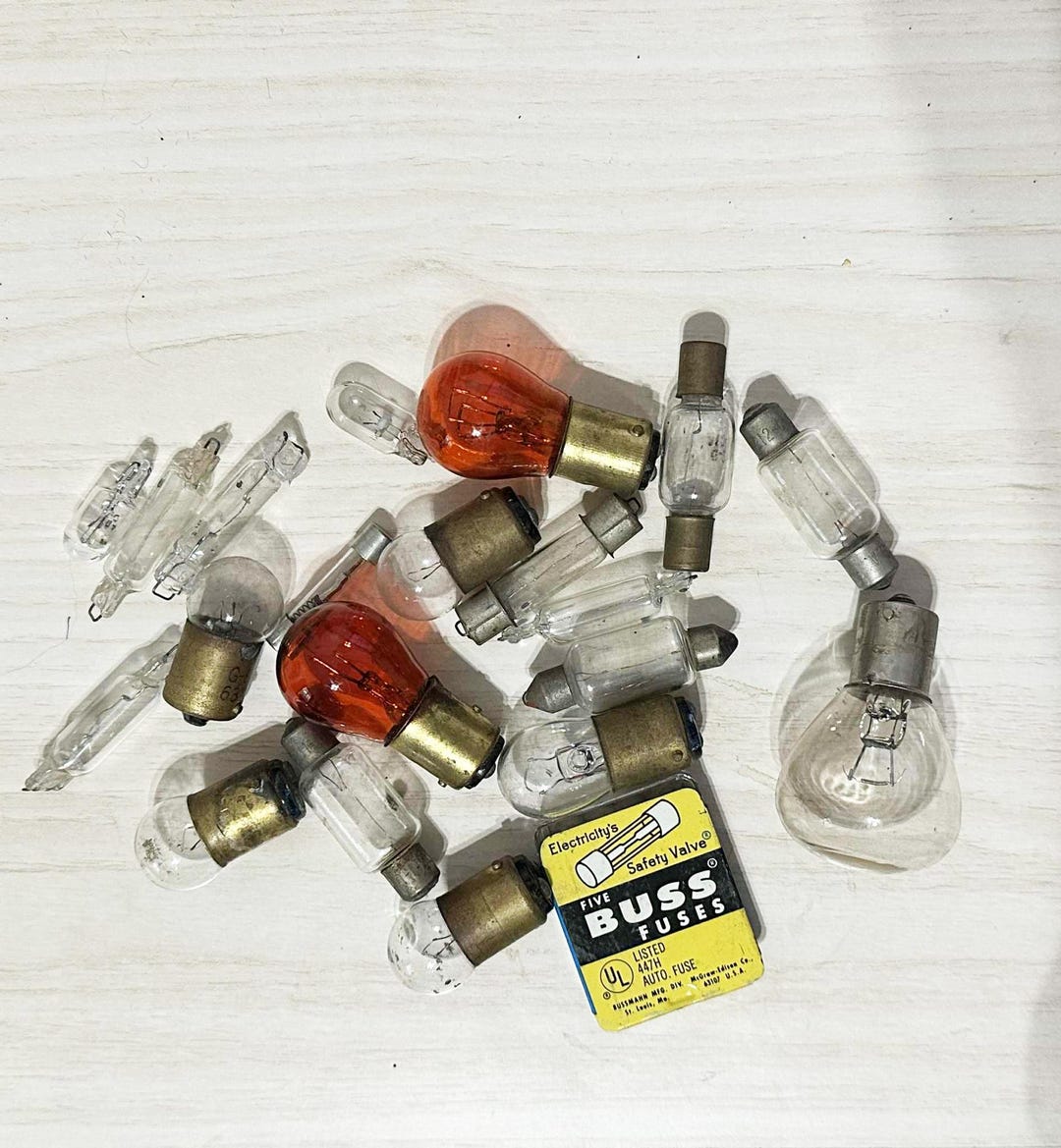 Vintage Auto Bulbs & Glass Fuses Lot: Classic Car Restoration ...