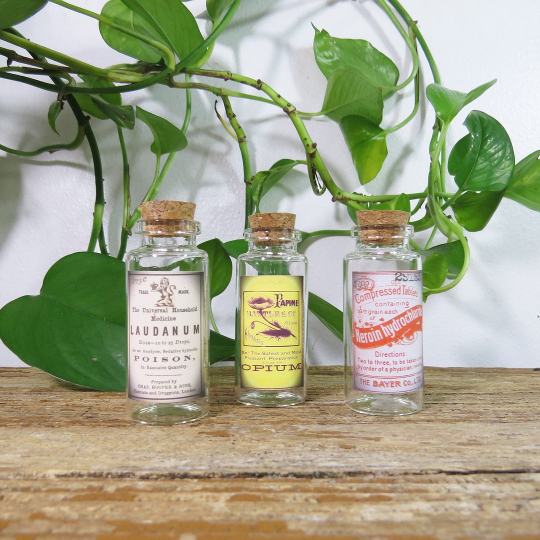 3 Apothecary Bottles Small 3 Glass Bottles Laudanum, Opium, Heroin ...