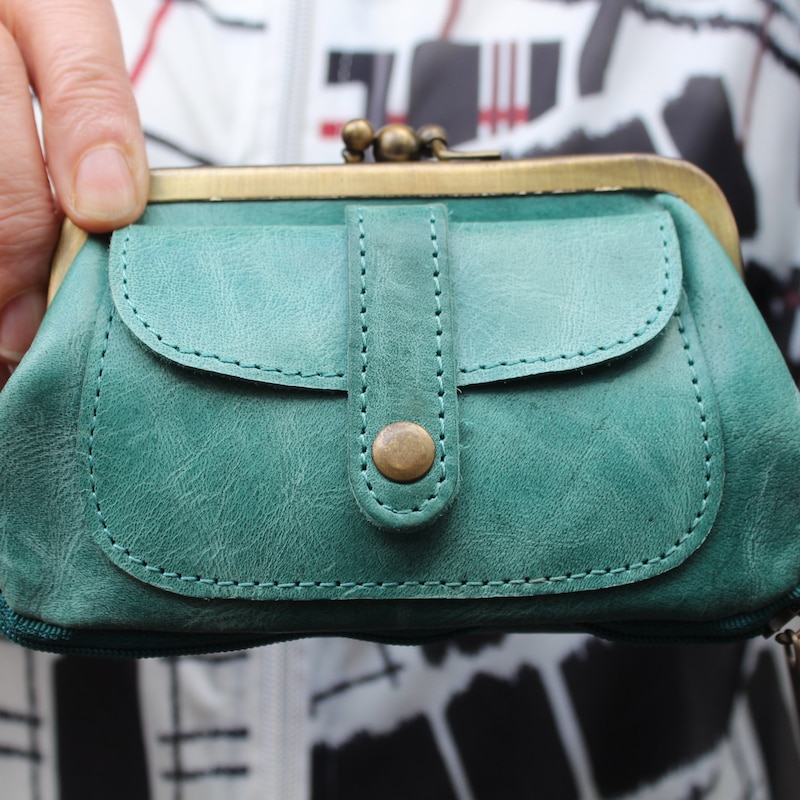 Kiss Lock Purse - Etsy