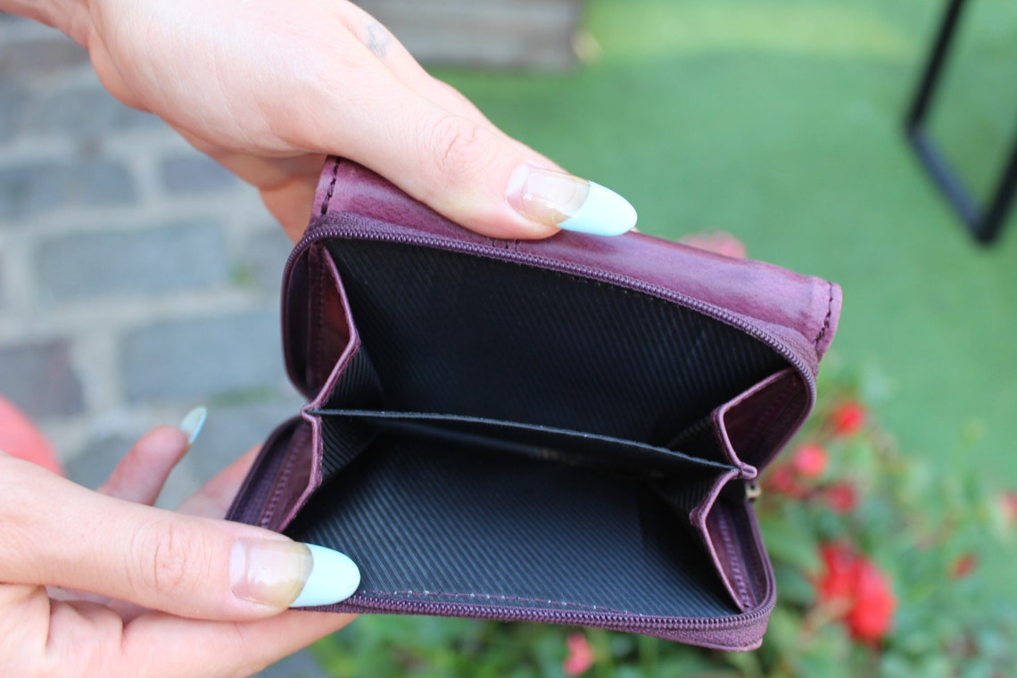 Multi Compartment Small Ring Wallet in Purple Leather - Etsy UK
