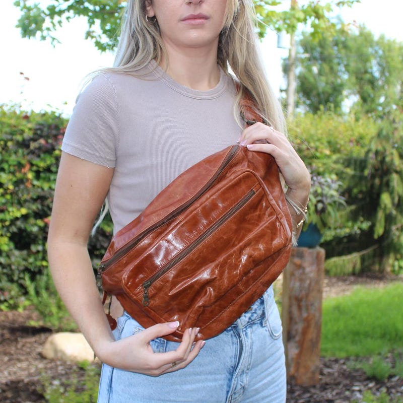 Large Giant Fanny - Etsy UK
