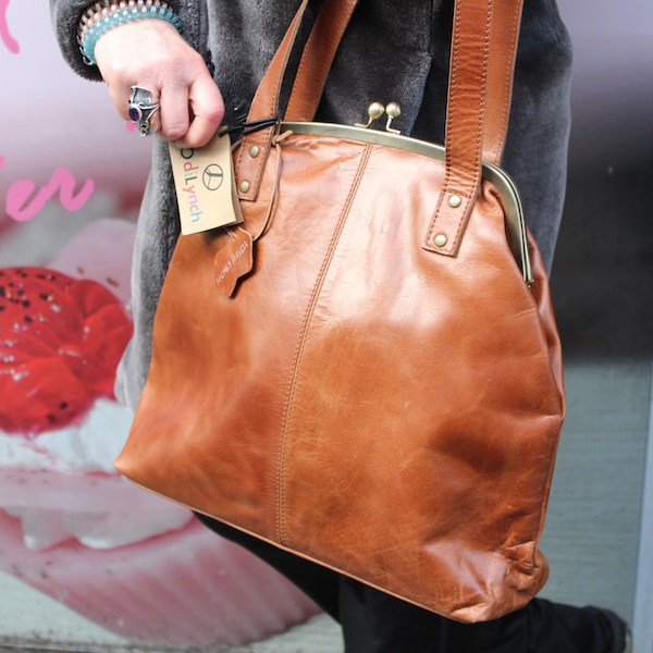 Kiss Lock Purse - Etsy