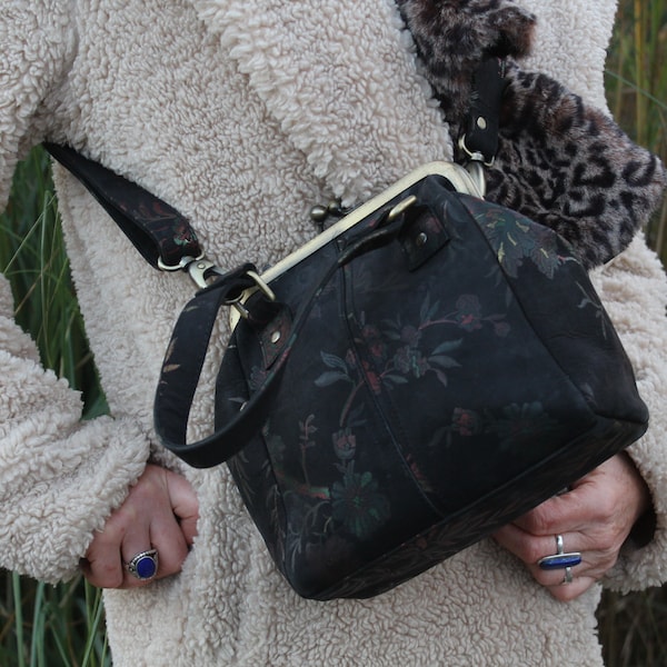 Kiss Lock Shoulder Bag Pattern - Etsy