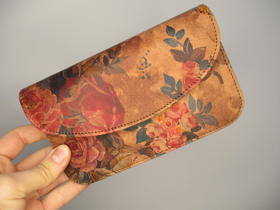 German Wallet in Printed Roses Leather Long Shape With Clutch Design ...