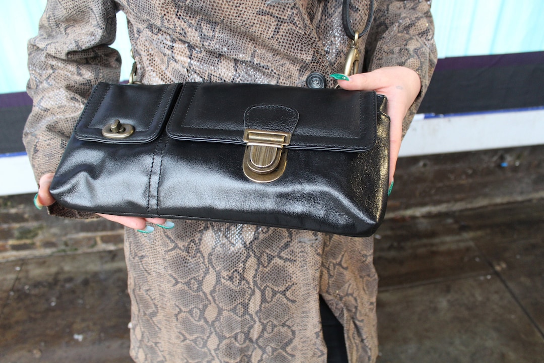 Large Jilly Black Leather Convertible Bumbag and Crossbody Bag With ...