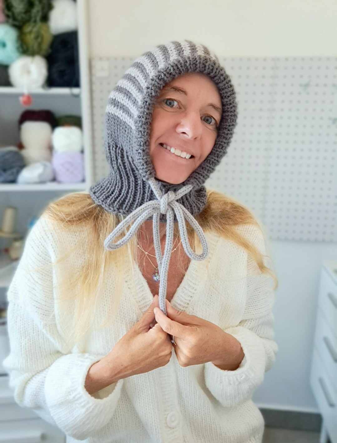 Hooded Cowl Sentro or Addi King Pattern PDF - Woman Snowboard Balaclava ...