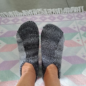 DIY Crossover Slippers Pattern for Addi Express Knitting Machine or ...