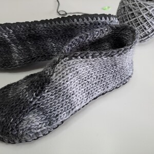 DIY Crossover Slippers Pattern for Addi Express Knitting Machine or ...