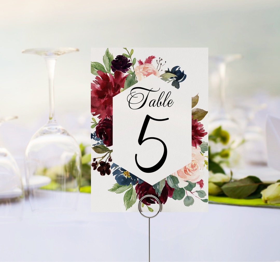 Numéros de table de mariage imprimés, aquarelle florale bleu marine ...