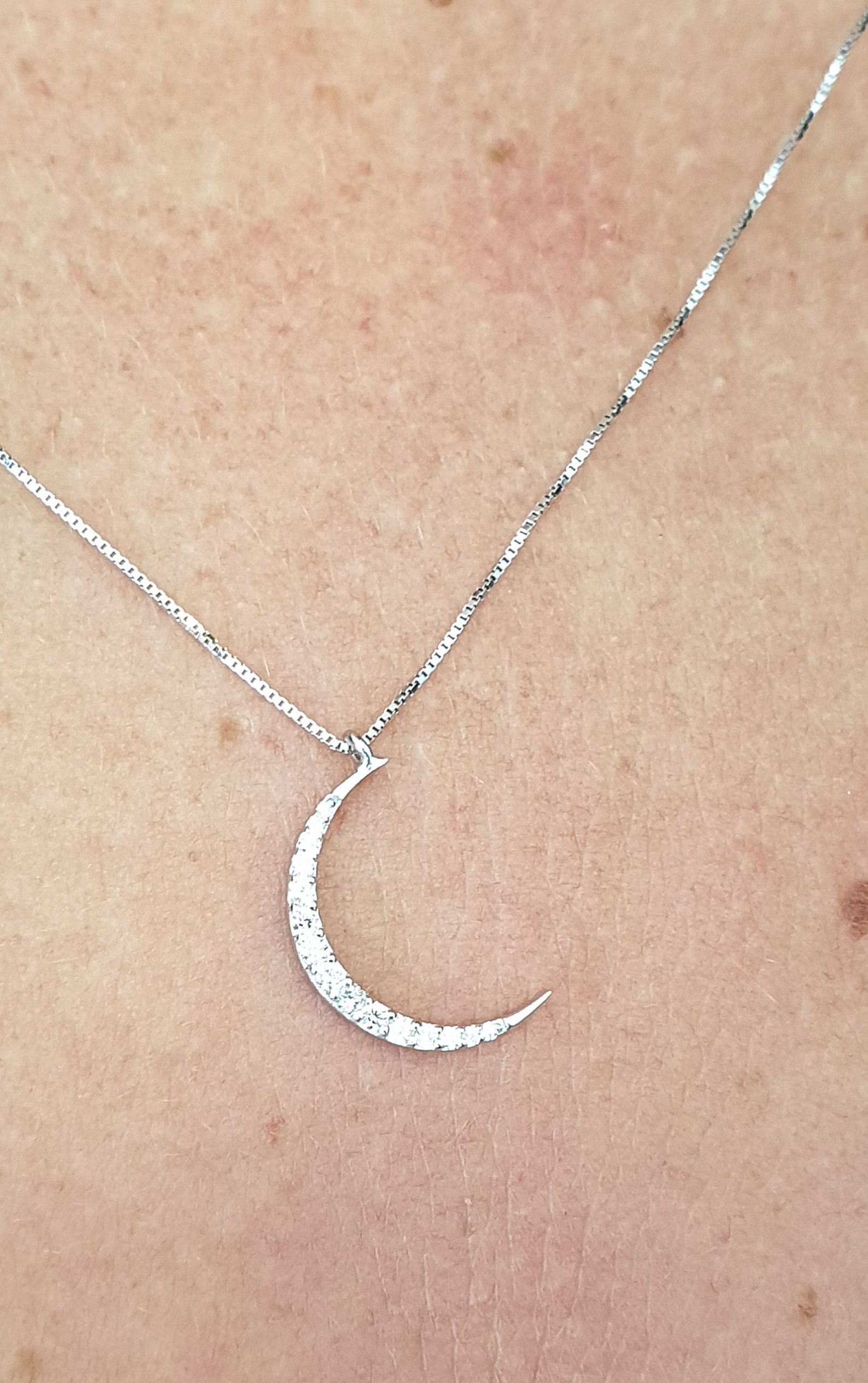 Moon Shape Diamond Pendant Necklace White Gold for Women&girl, Unique ...