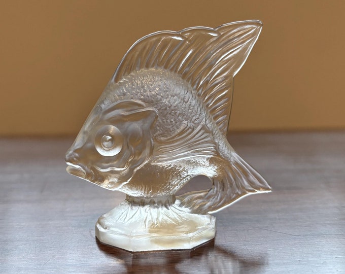 Vintage Fenton Collectible Frosted Glass Handmade Small 2 5/8" Angel ...