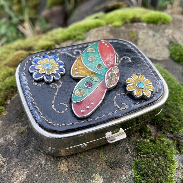 Flowers Pill Box - Etsy
