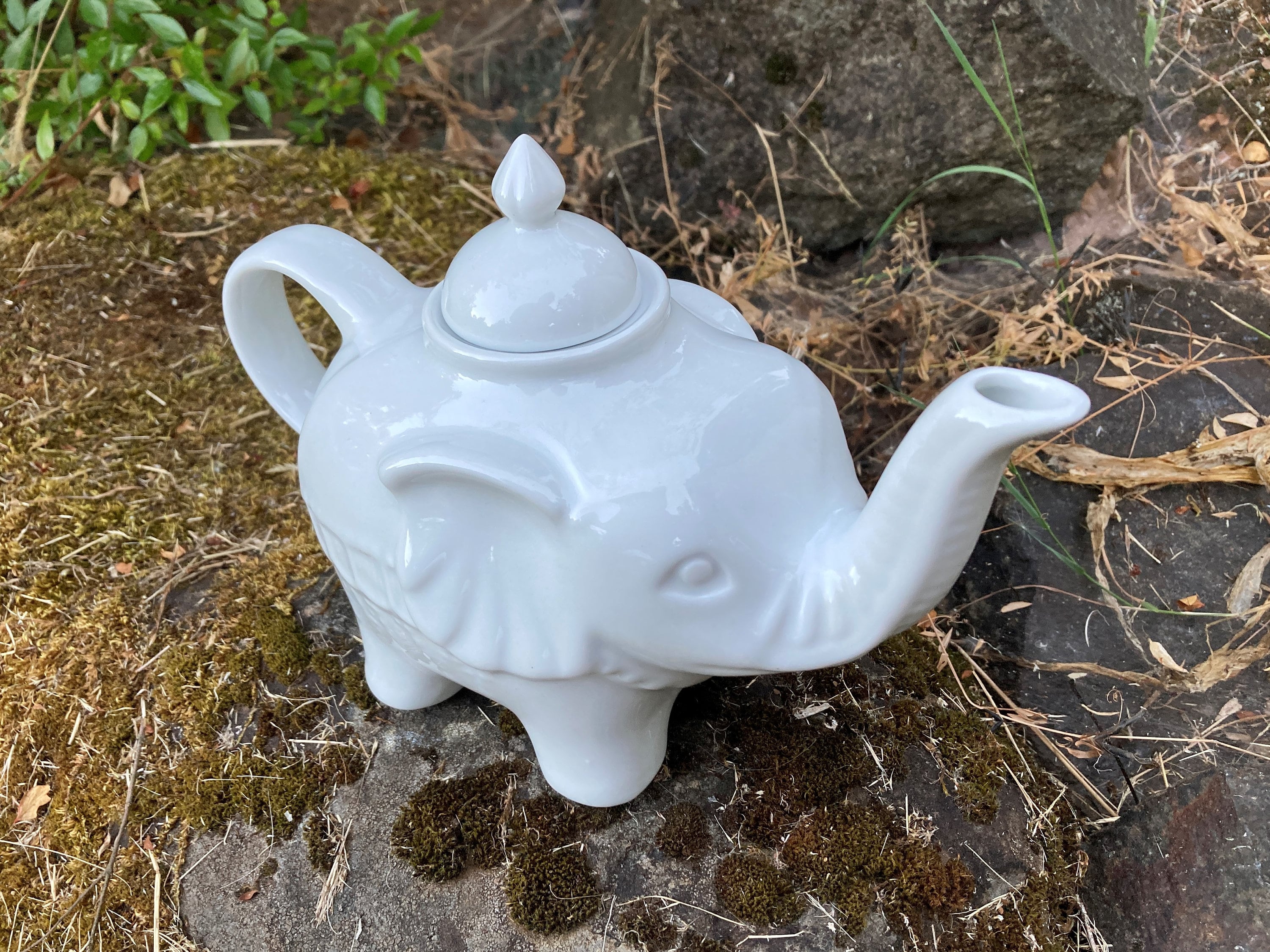 Elephant Ceramic Teapots