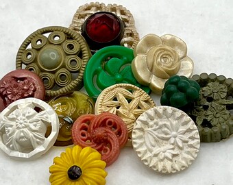 Early Plastic Buttons - Etsy