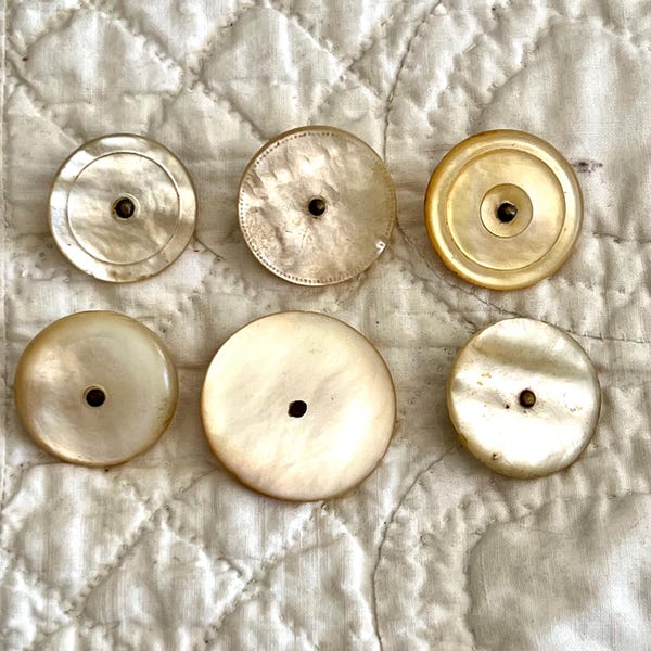 Colonial Buttons - Etsy