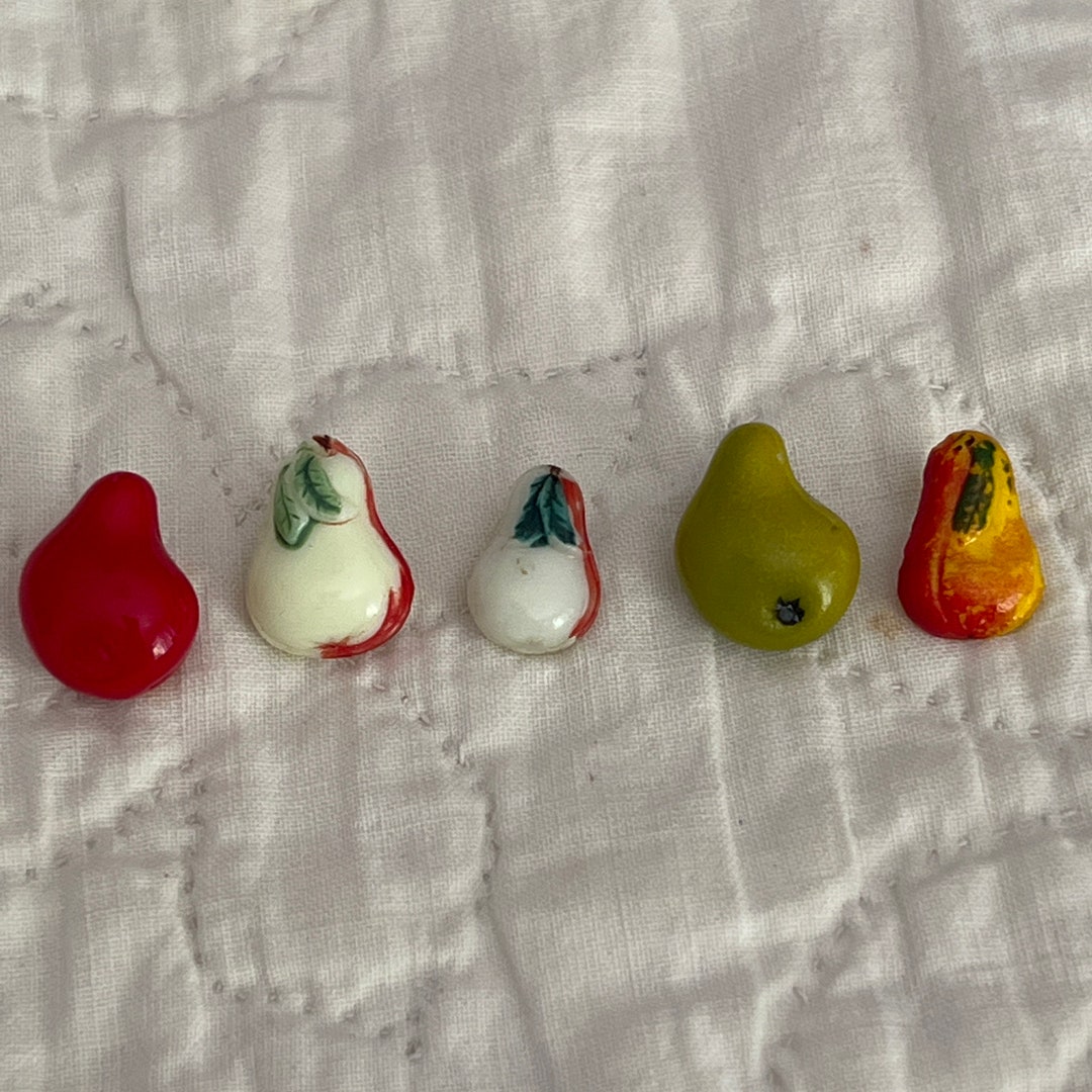 Vintage Glass Pear Buttons - Etsy