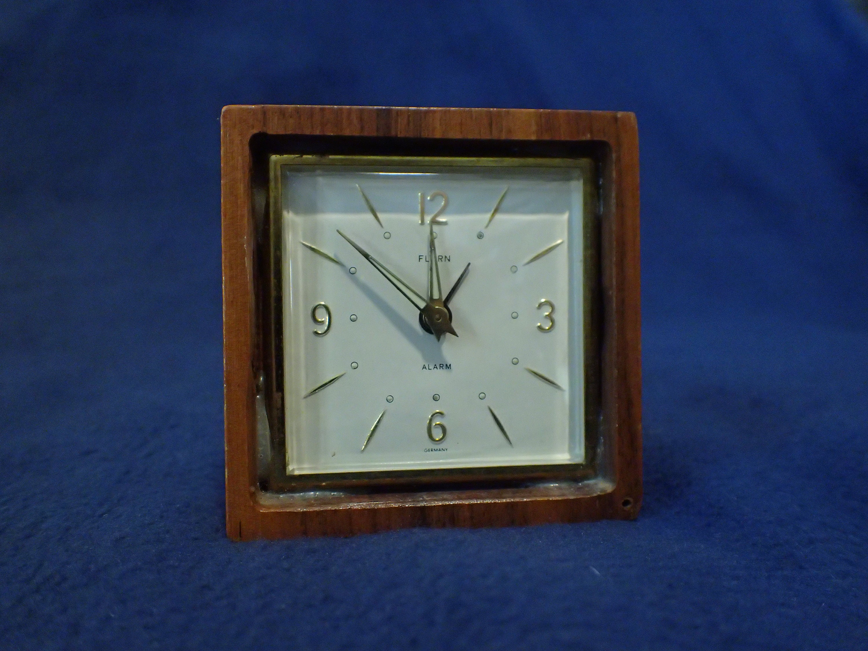 Florn German Analog Clock Travel Size - Etsy