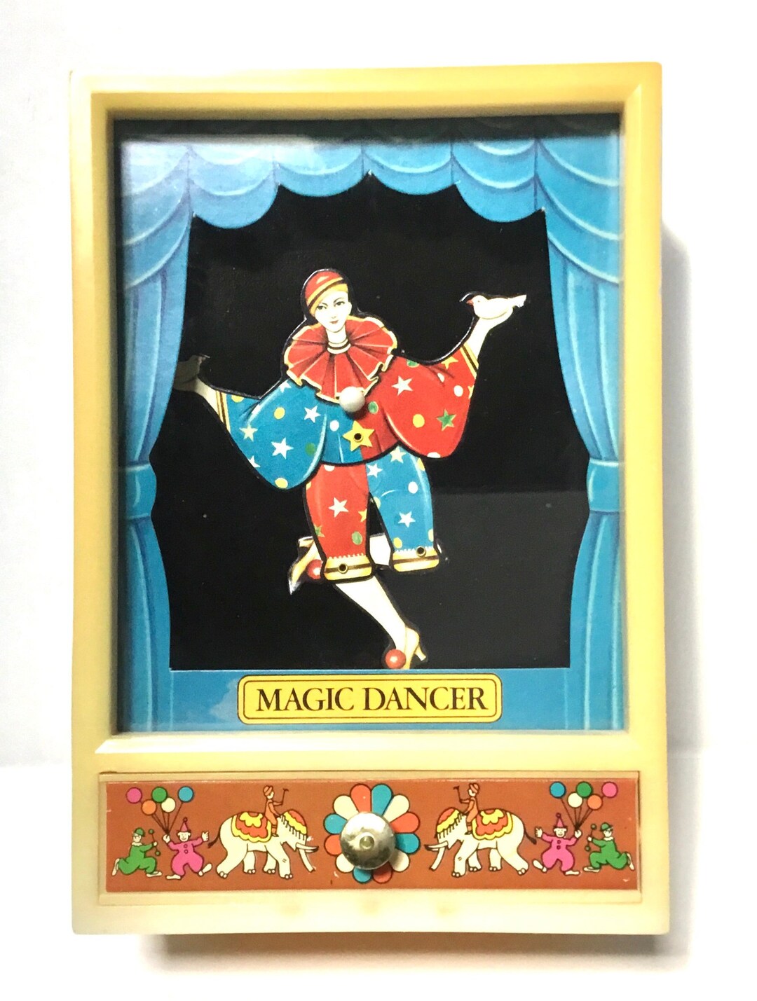 Vintage Dancing Music Box / by Yaps / 1981 / Collectibles / Magic ...