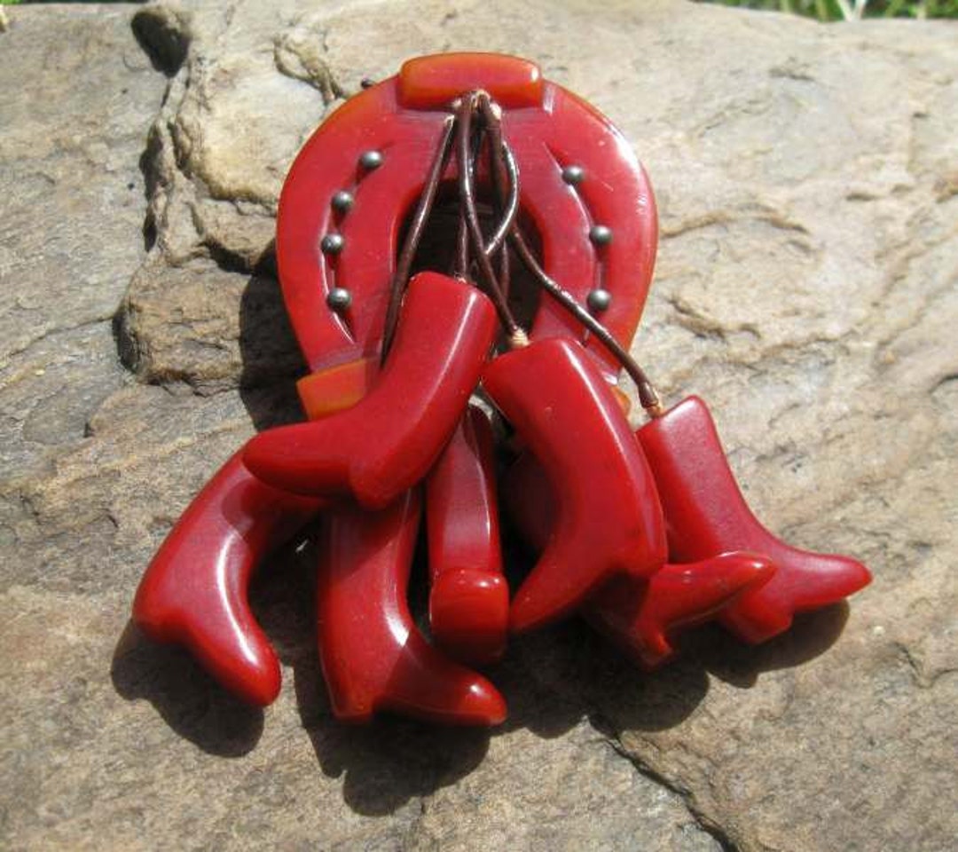 Red Bakelite GOOD LUCK Horseshoe 7 Boots Pin Brooch - Etsy