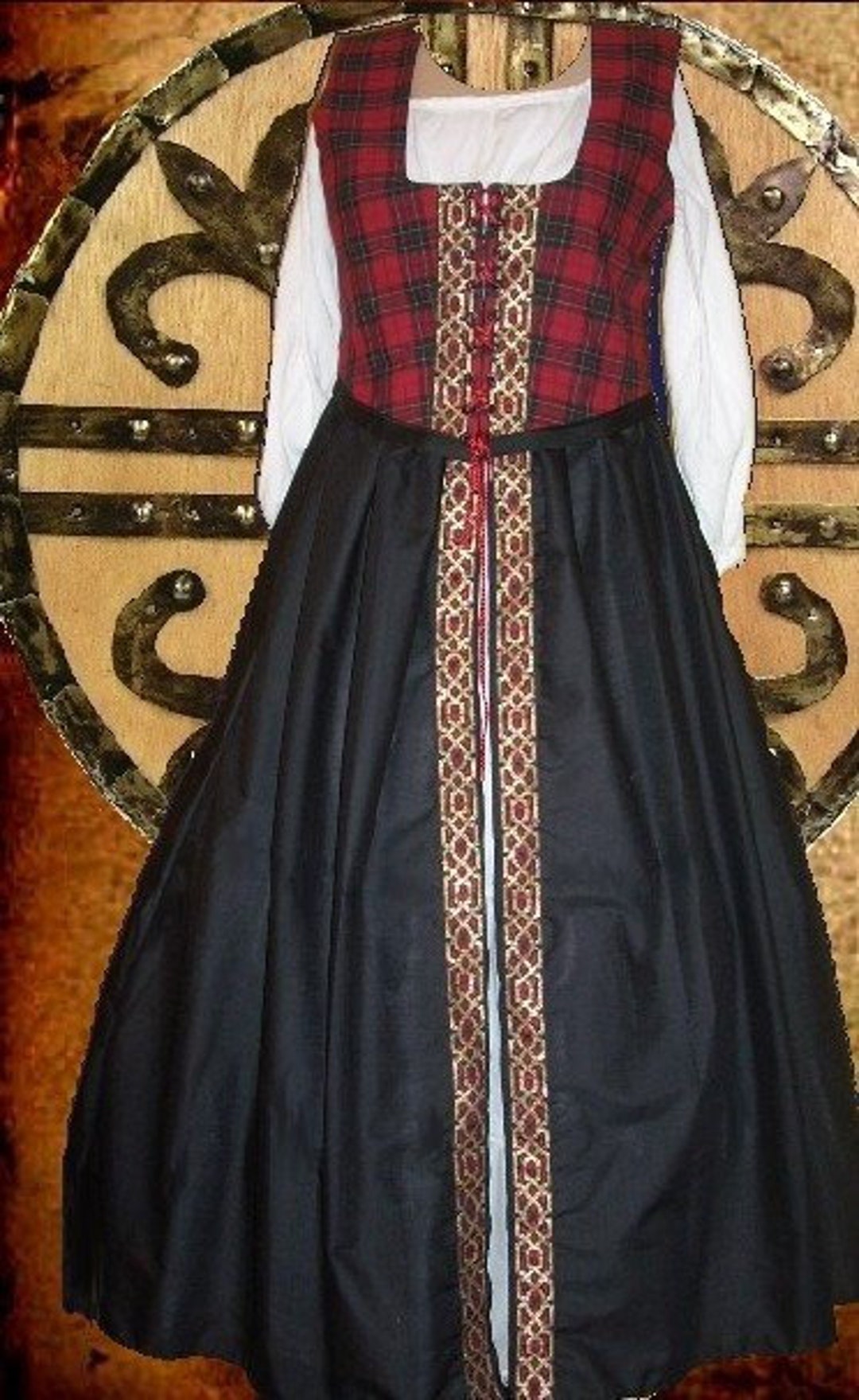 Celtic Irish Scottish Gown Clan Tartan Plaid Medieval Costume SCA Garb ...