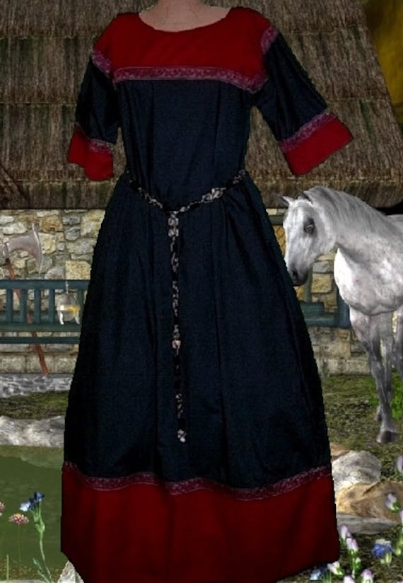 SCA Garb Renaissance Gown Tunic Medieval Blood Midnight Celtic | Etsy