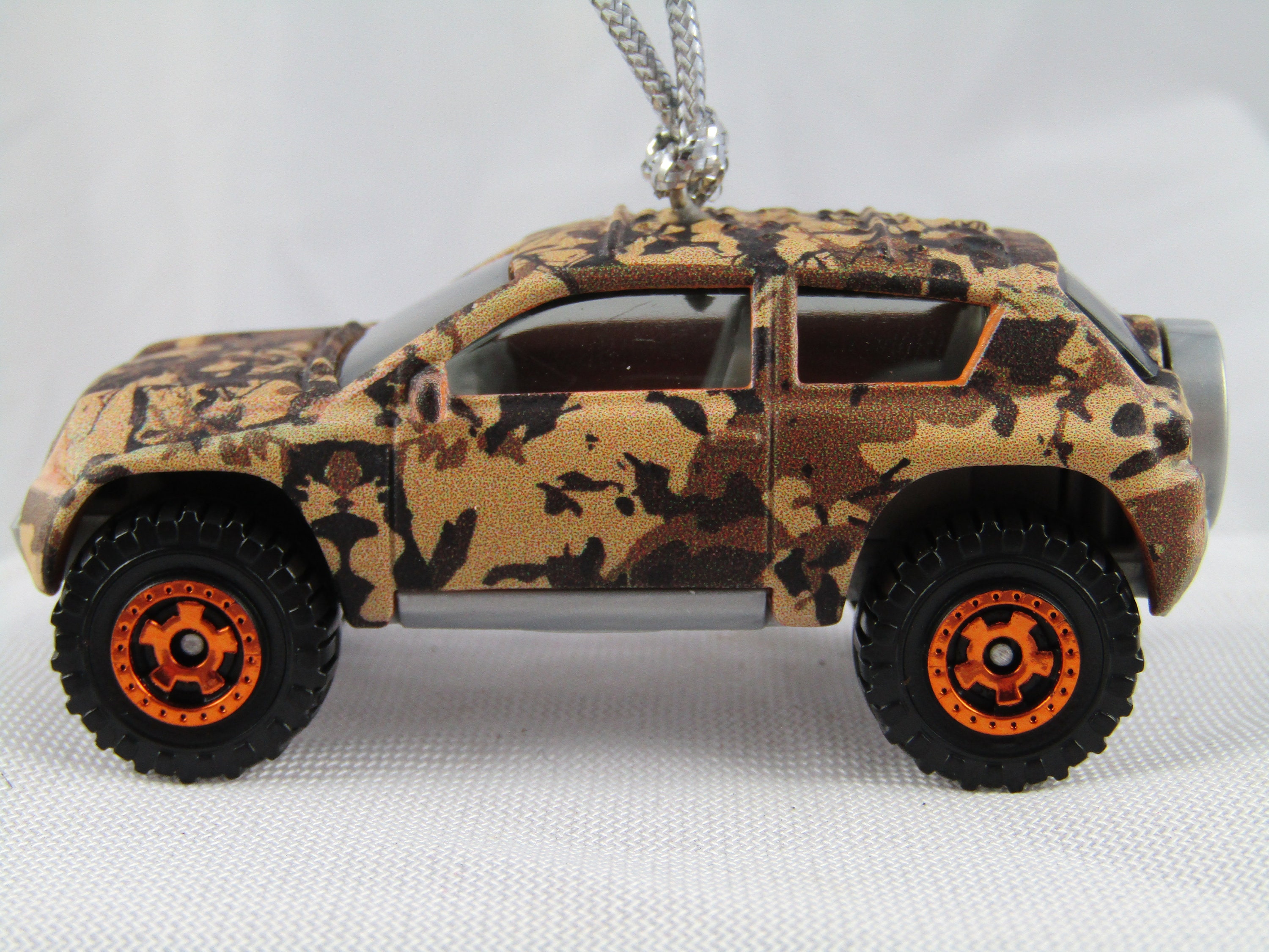 Jeep Compass Camo Vehículo Utilitario Deportivo SUV Matchbox Hot Wheels ...