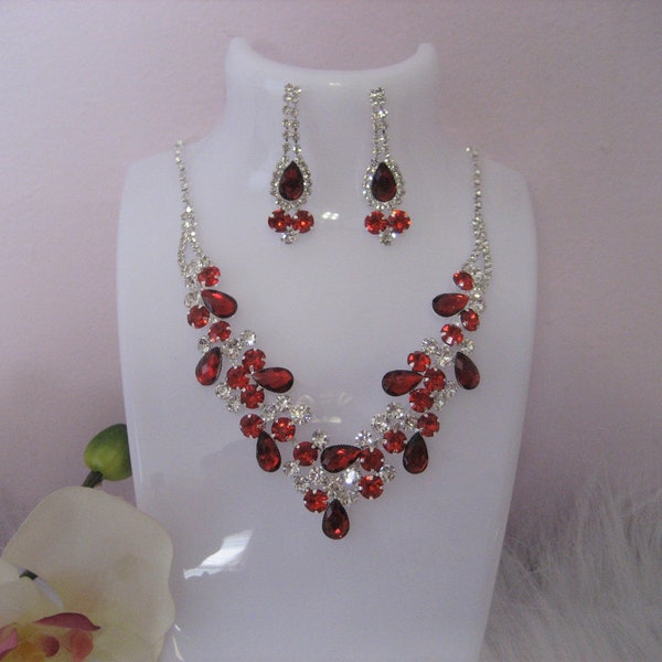 Red Necklace Set - Etsy