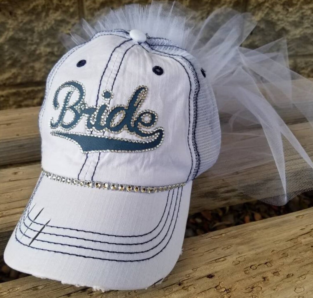 Baseball Bride Hat With Veil for Baseball Game Bachelorette Party ...