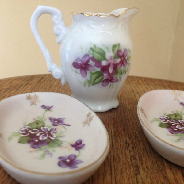 Lefton China Vase - Etsy