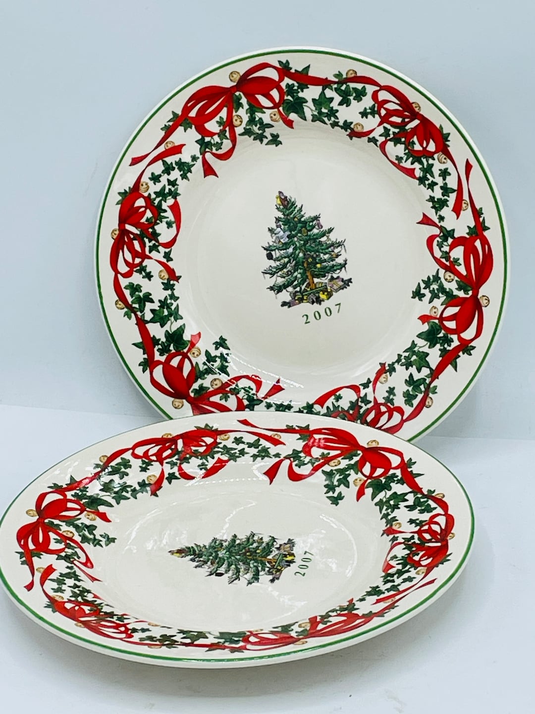 Set of 2 Spode Christmas Tree Red Ribbon Bread/dessert Plates 6 1/2 ...