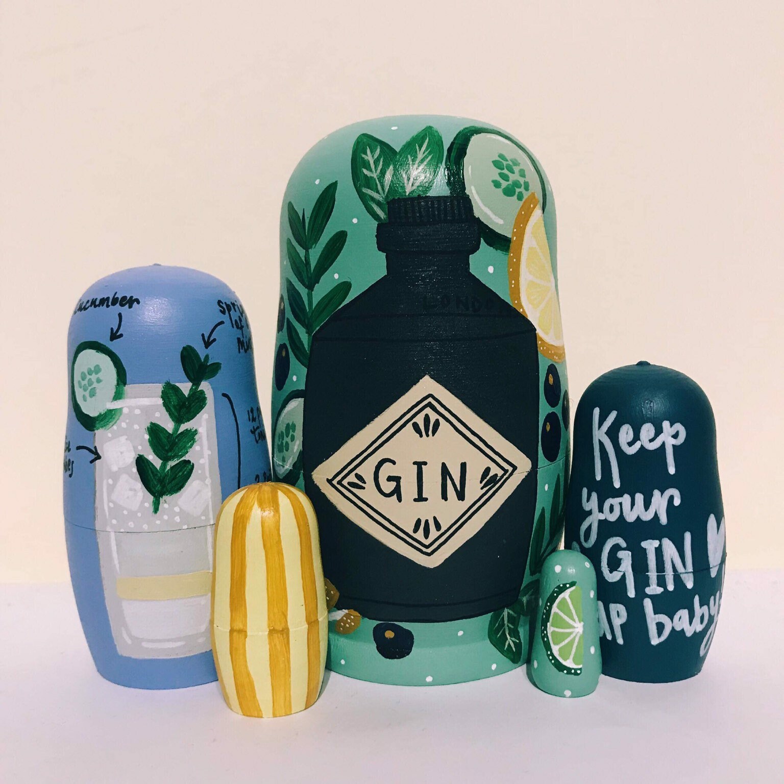 Gin lover nesting dolls gin Russian dolls cocktail | Etsy