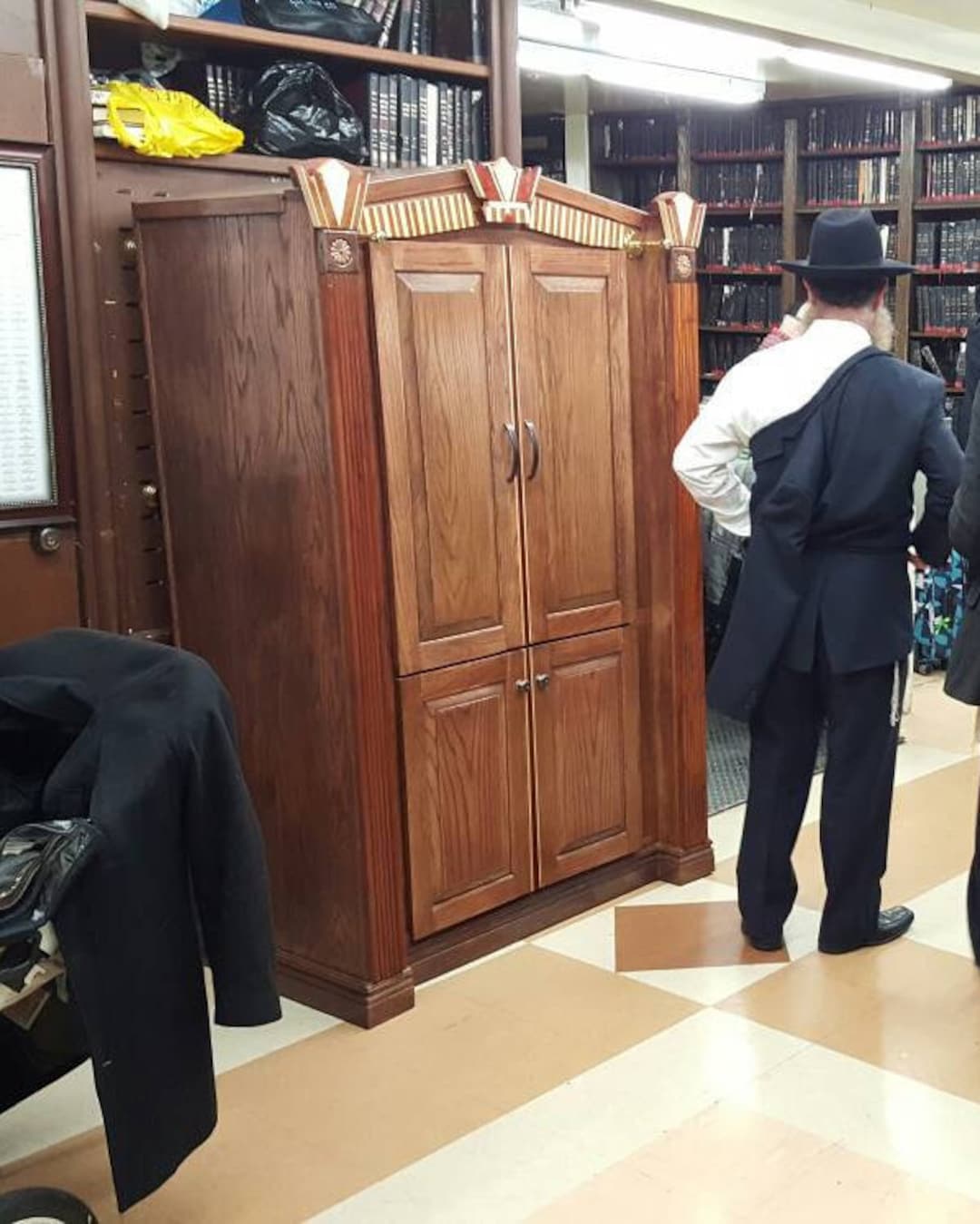 Aron Kodesh, Torah Ark, Jewish Ark, Synagogue, Shul - Etsy