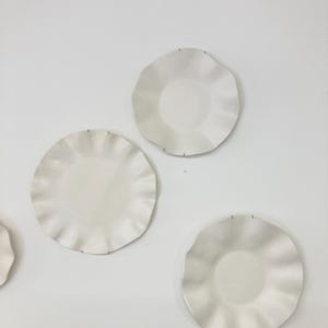 Ceramic Wavy Plate, Gloss White and Satin White Plate, Ruffled Plate - Etsy