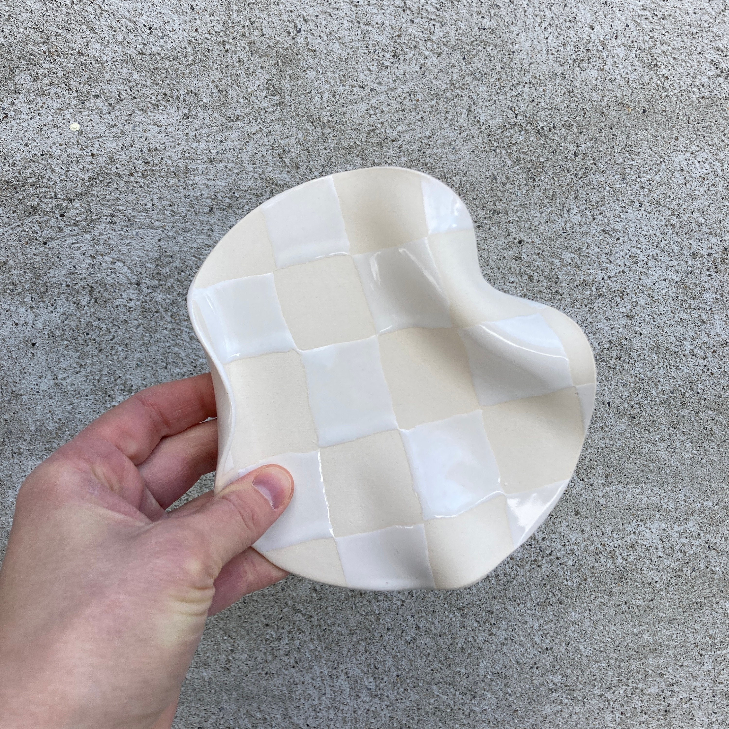 Wavy Checker Trinket Dish / Spoon Rest / Jewelry Tray / Wavy Plate - Etsy