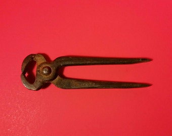Nail puller | Etsy