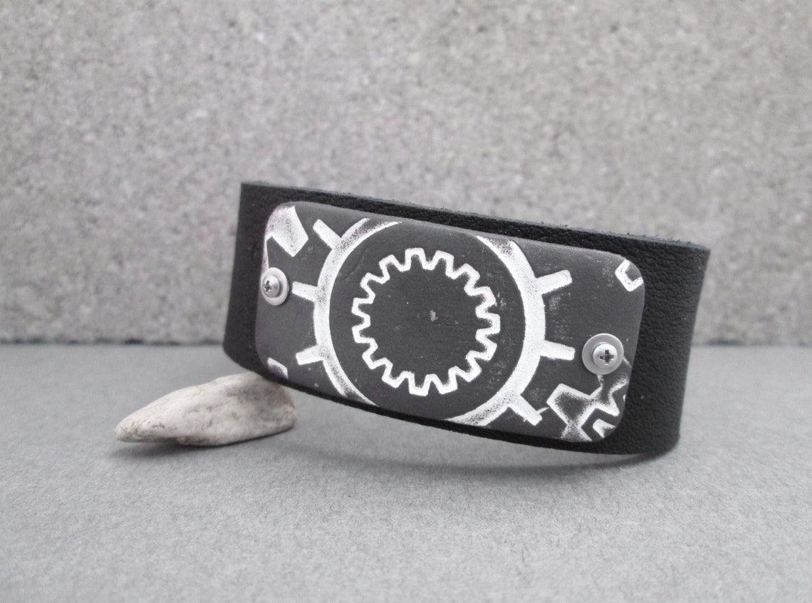 Black Gear Bracelet Unisex Black Leather Bracelet Industrial - Etsy