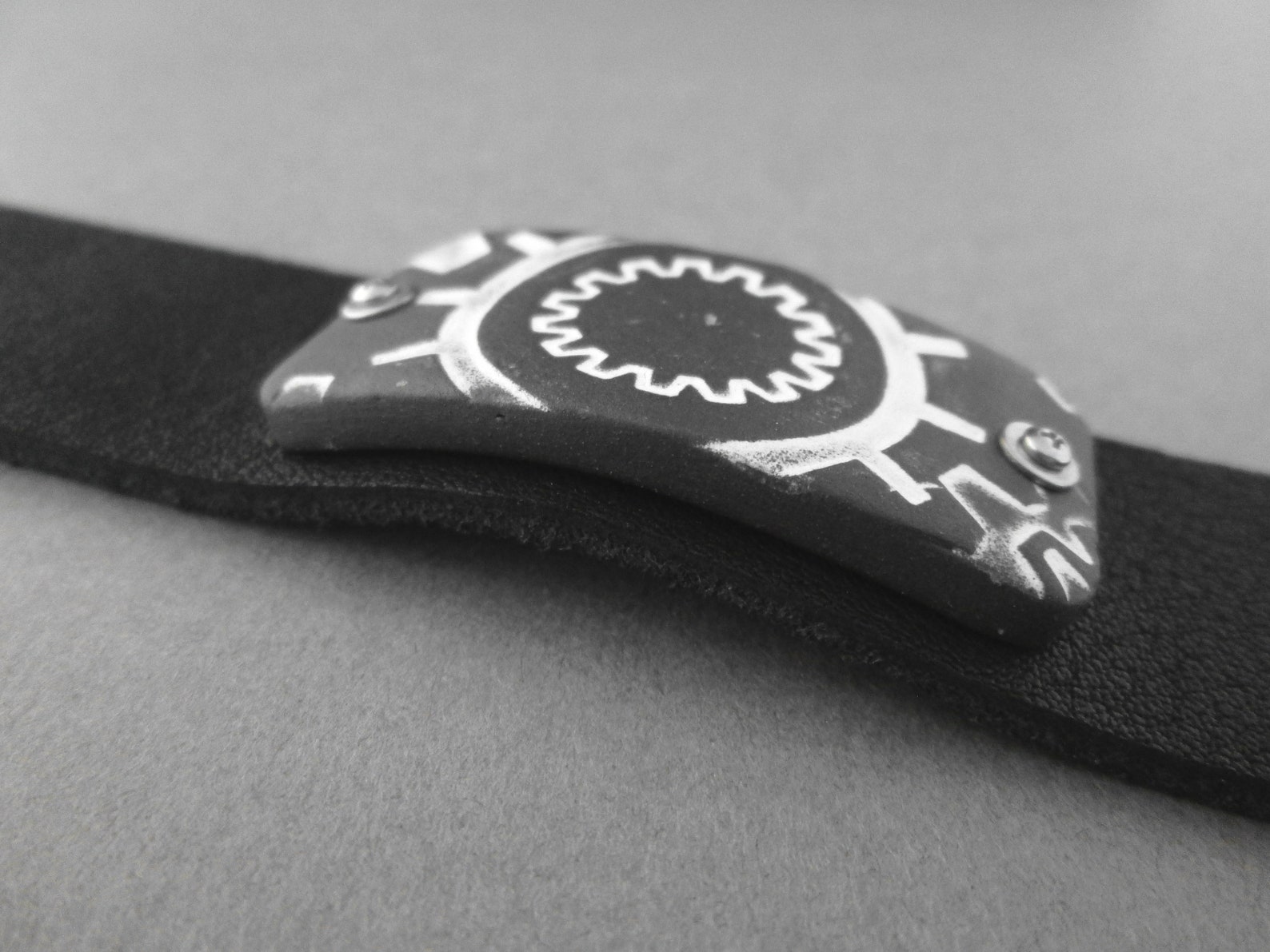 Black Gear Bracelet Unisex Black Leather Bracelet Industrial - Etsy