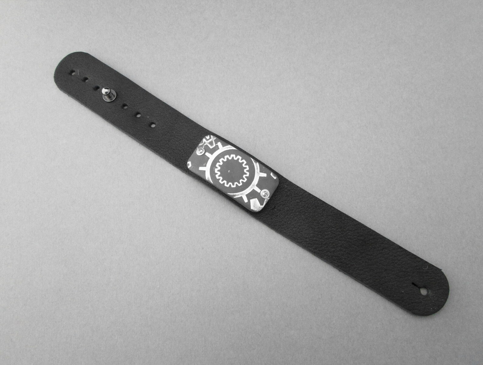 Black Gear Bracelet Unisex Black Leather Bracelet Industrial | Etsy