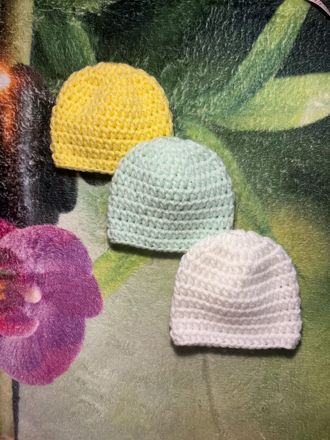 NICU Micro Preemie Gift Set of 3 Hats, Yellow, Sizes for 2 Pound, 3 ...