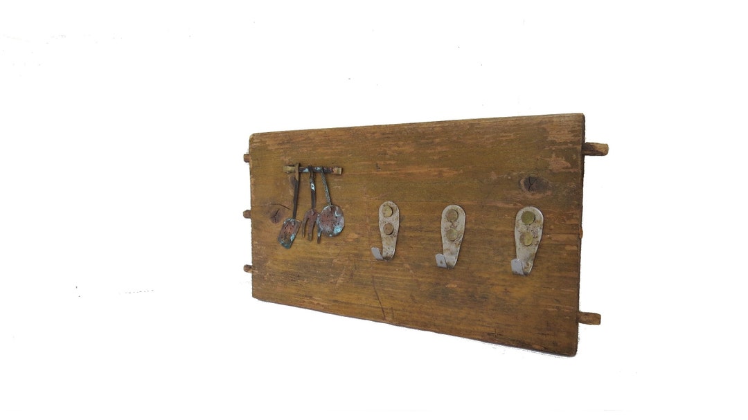 Kitchen Wall Reclaimed Wood Hook Rack With Brass Cutouts and 3 Rusty ...