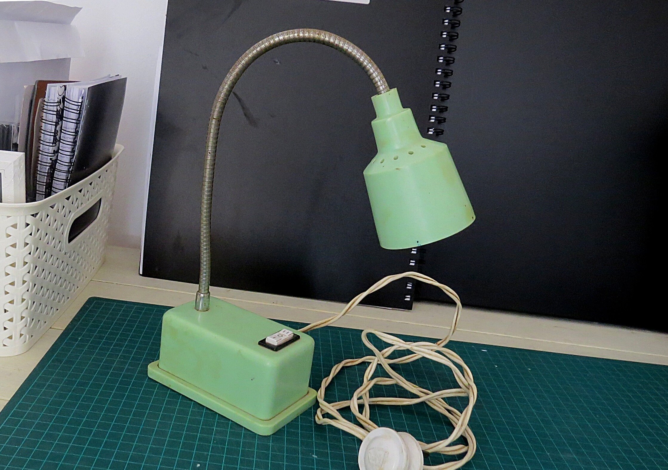 Mid Century Modern Light Green Flexible Office Desk Lamp Light, True ...