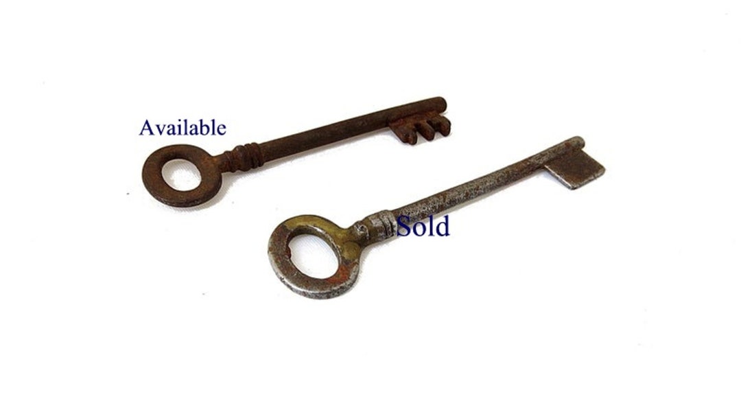 Vintage Large Metal Skeleton Key. Old Rustic and Rusty Large Key. From ...