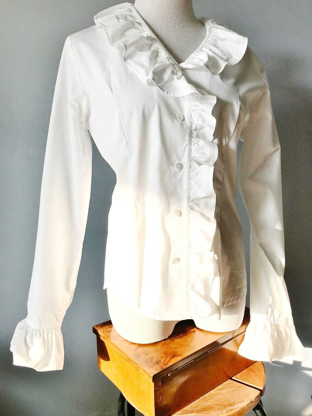 100% COTTON RUFFLED BLOUSE, Made in Austria, Trachten Blouse, Ruffled ...