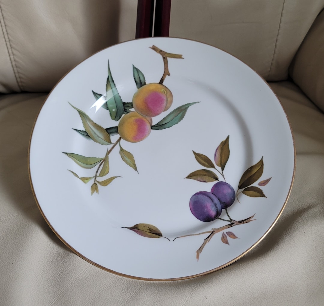 Royal Worcester Evesham Gold Dinner Plate Fruit Decor - Etsy