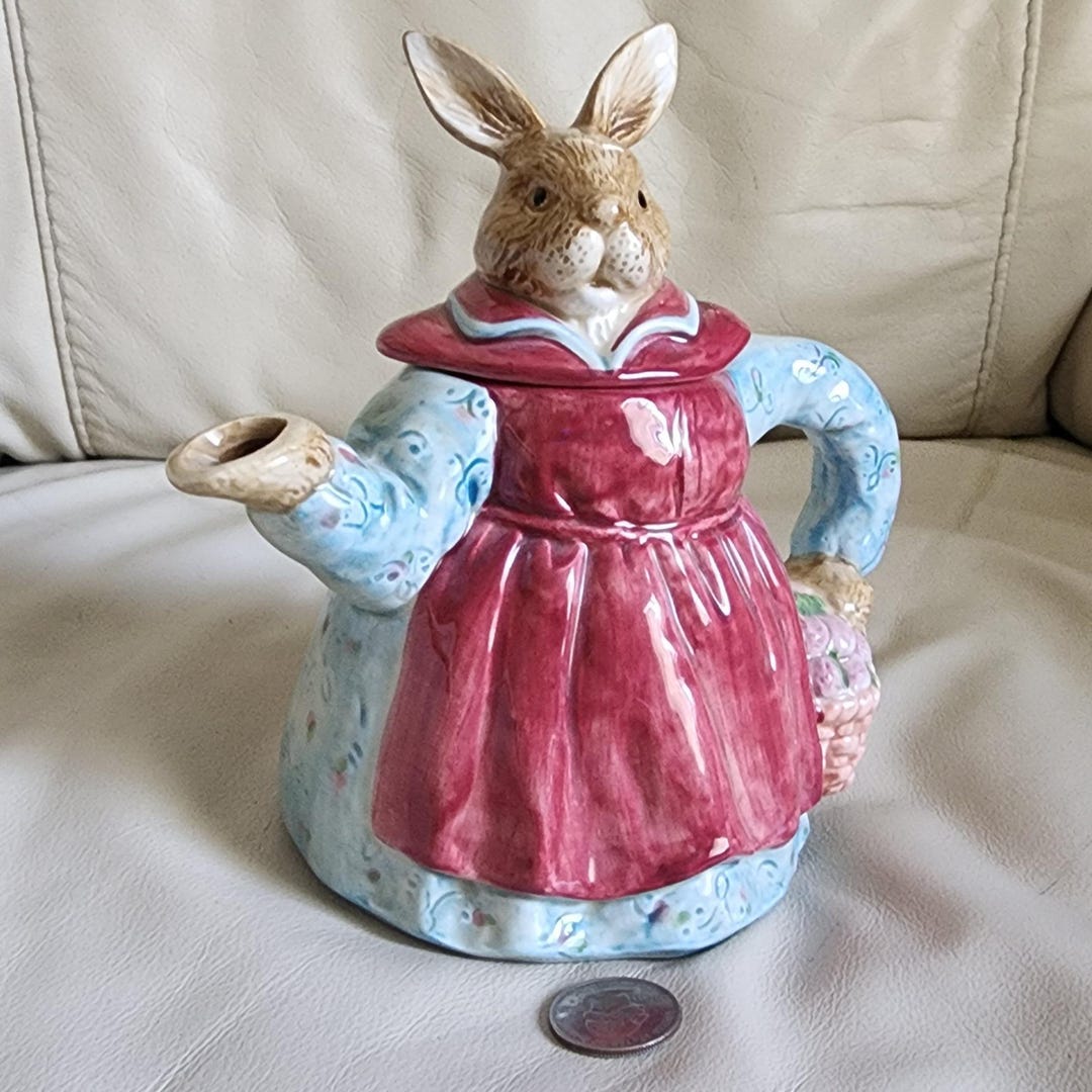 Vintage Porcelain Rabbit Bunny Teapot by the Edith Collection ...