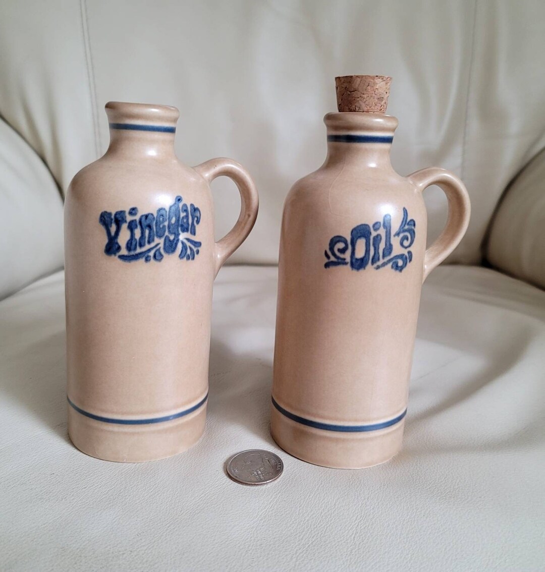 Vintage Pfaltzgraff Folk Art Stoneware Vinegar and Oil Jugs Set, USA ...