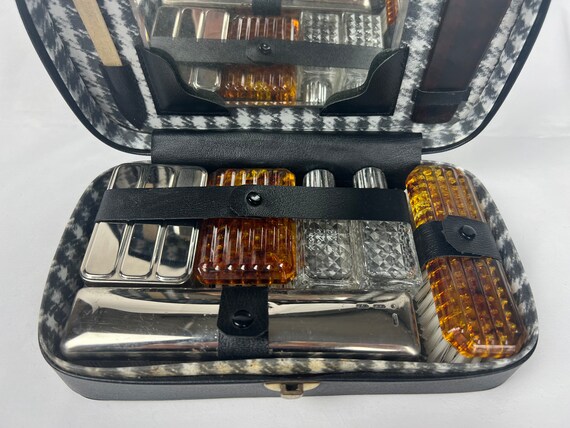 Vintage 1970s Vanity Bag, Mid Century Mens Grooming K… - Gem